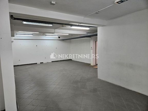 Izdaje se lokal / Retail Spaces for Rent , Filmski Grad, Košutnjak ID 14674