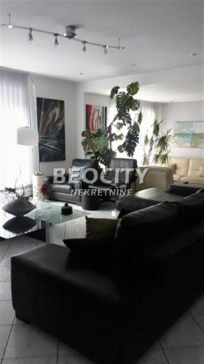 Novi Sad, Telep, , 5.0, 300m2, 375000EUR