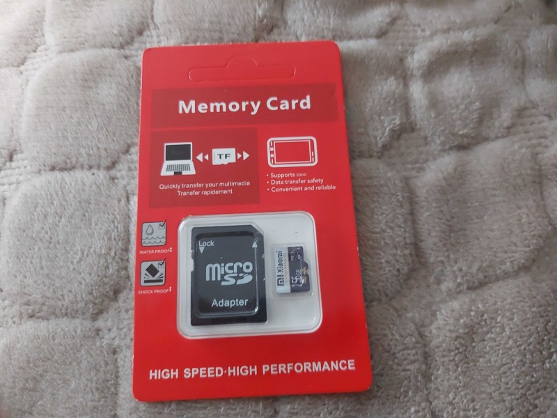 Xiaomi 256GB Micro SD + Adapter - NOVO