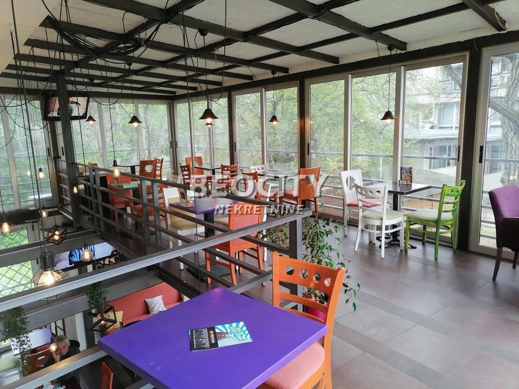 Voždovac, Vojvode Stepe, Vojvode Stepe, 2.0, 205m2, 390000EUR