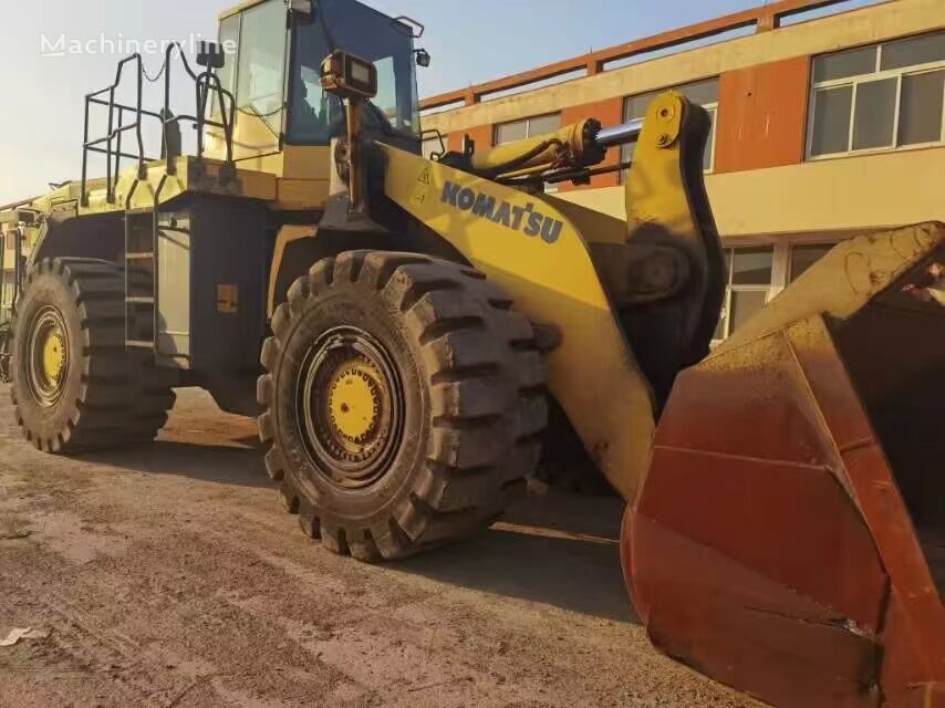 Komatsu Wa600 prednji utovarivač