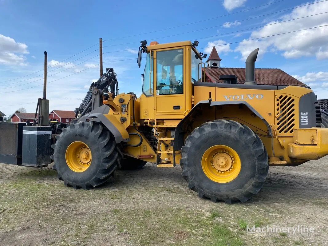 Volvo L120E prednji utovarivač