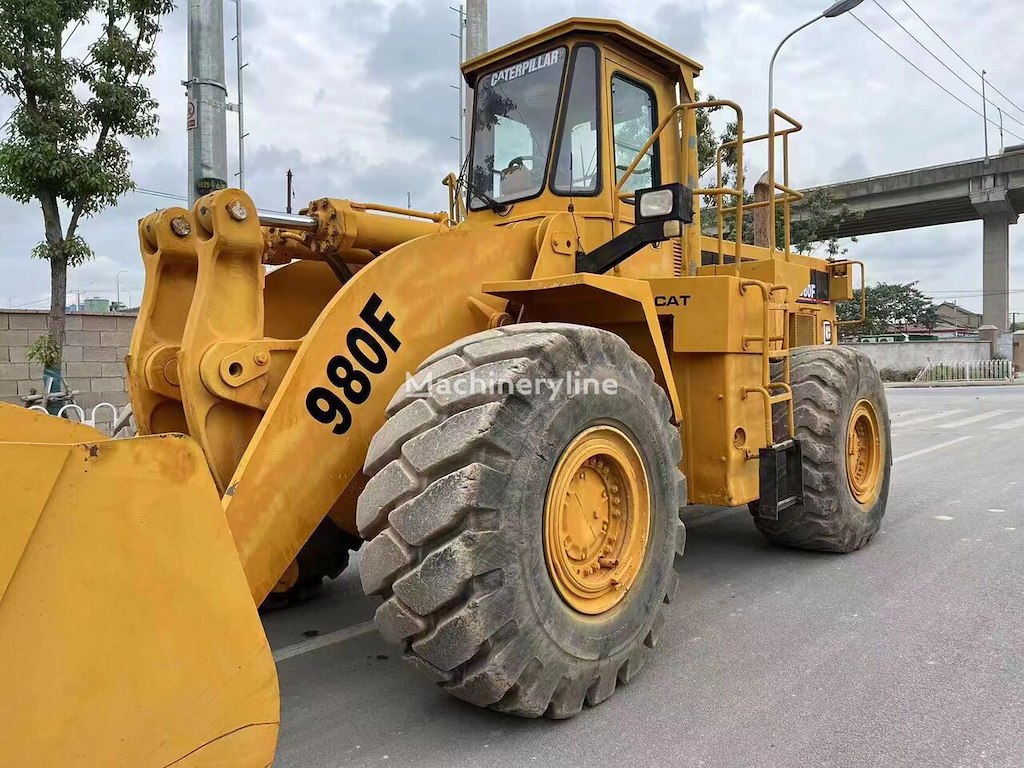 Caterpillar 980F 966H 966G 980G 988H prednji utovarivač