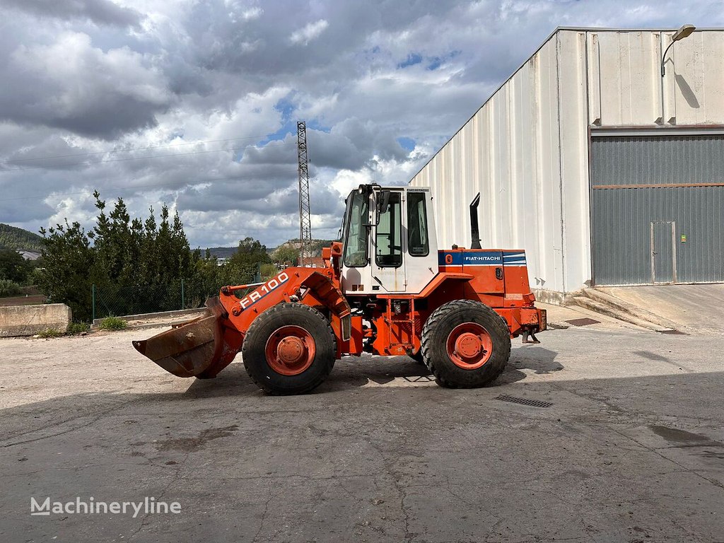 Fiat-Hitachi FR100 prednji utovarivač