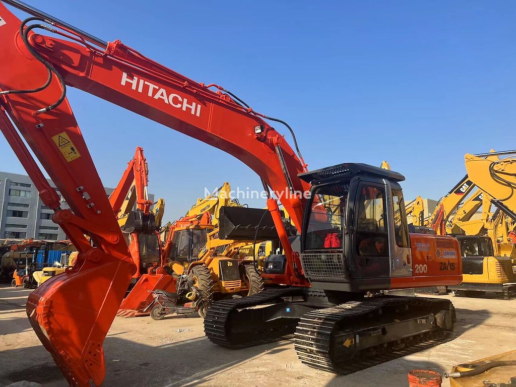 Hitachi ZX200-6 bager guseničar