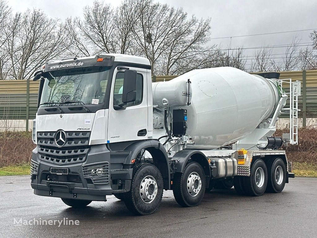 Novi Mercedes-Benz AROCS 5 4242 8x4 Euro5 EuromixMTP EM 12m R kamion s mešalicom za beton