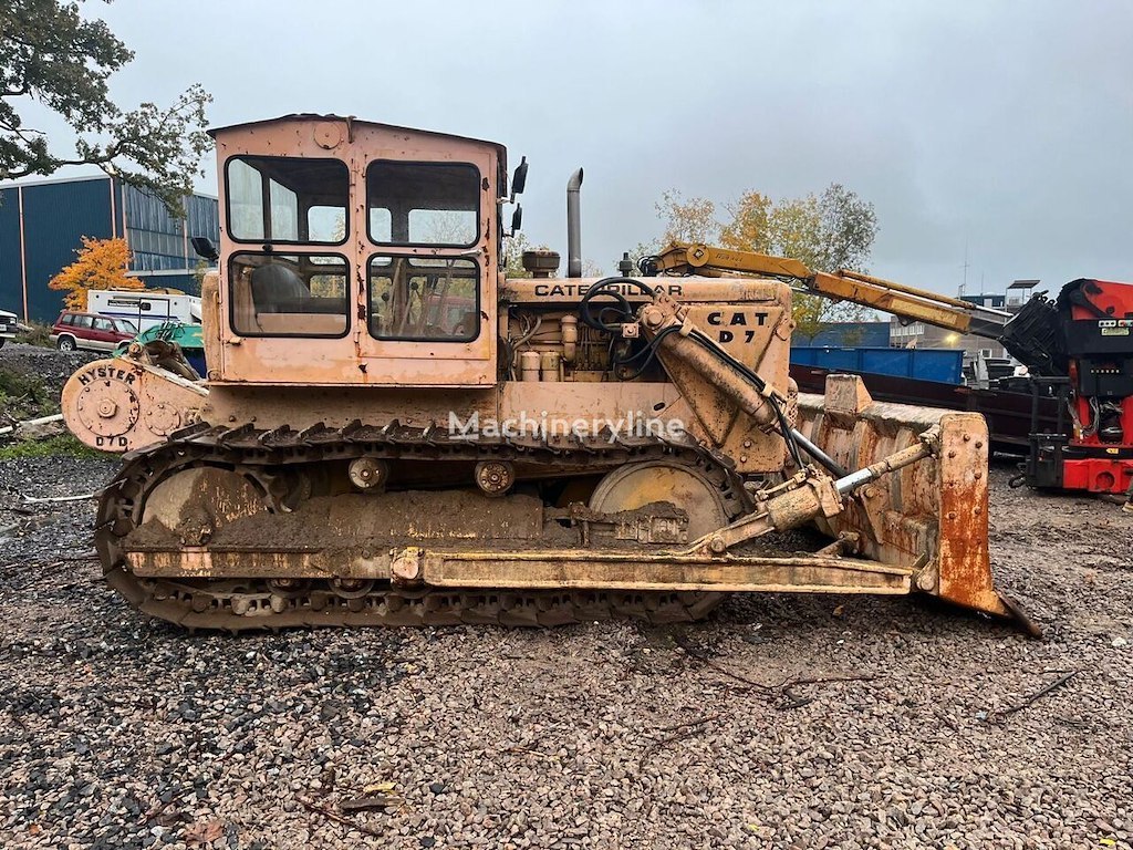 Caterpillar D7D + winch in good condirion buldožer