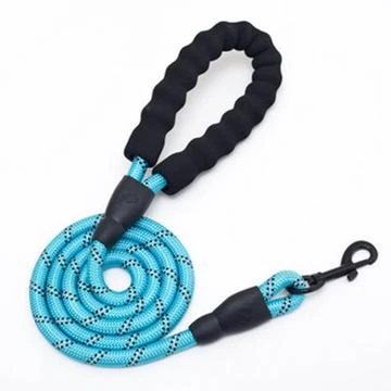 DOG LEASH WITH SOFT EVA PADDED HANDLE AND REFLECTIVE THREADS - 1.5M - BABY BLUE