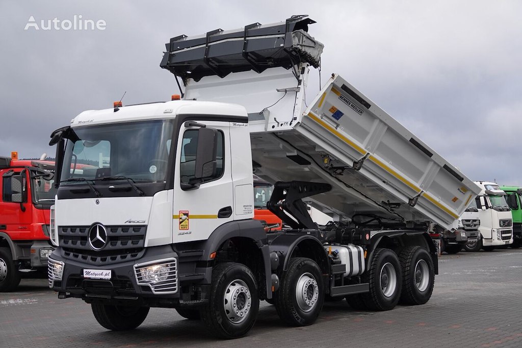 Mercedes-Benz AROCS 3243 kiper