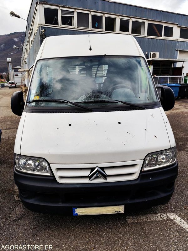 Prodaje se Citroen JUMPER minibus furgon na aukciji