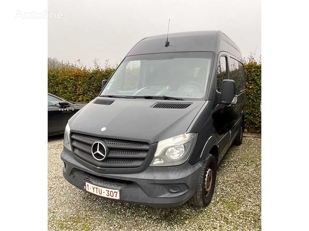 Prodaje se Mercedes-Benz Sprinter minibus furgon na aukciji