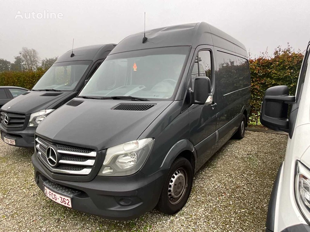 Prodaje se Mercedes-Benz Sprinter minibus furgon na aukciji