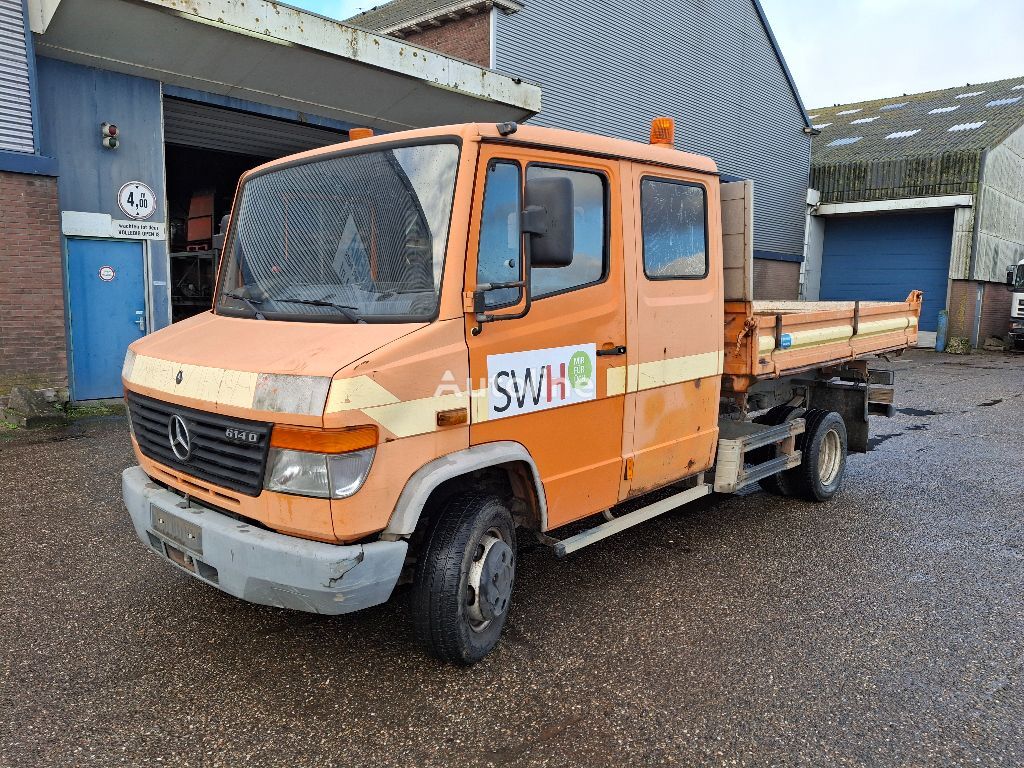 Mercedes-Benz 614D kiper