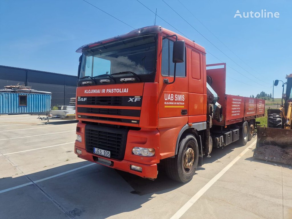 DAF 95 kamion s ravnom platformom