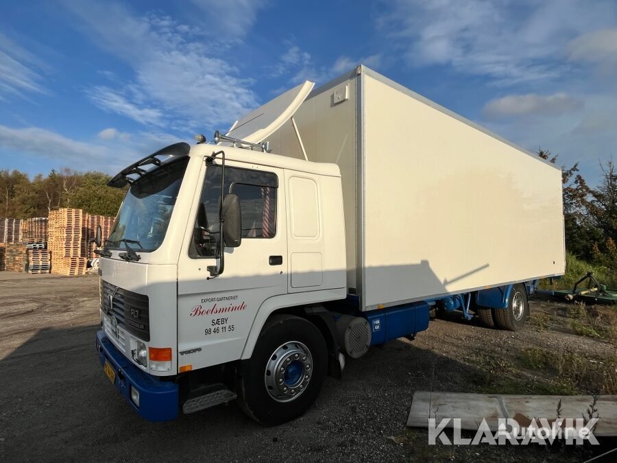 Prodaje se Volvo FL7 kamion furgon na aukciji