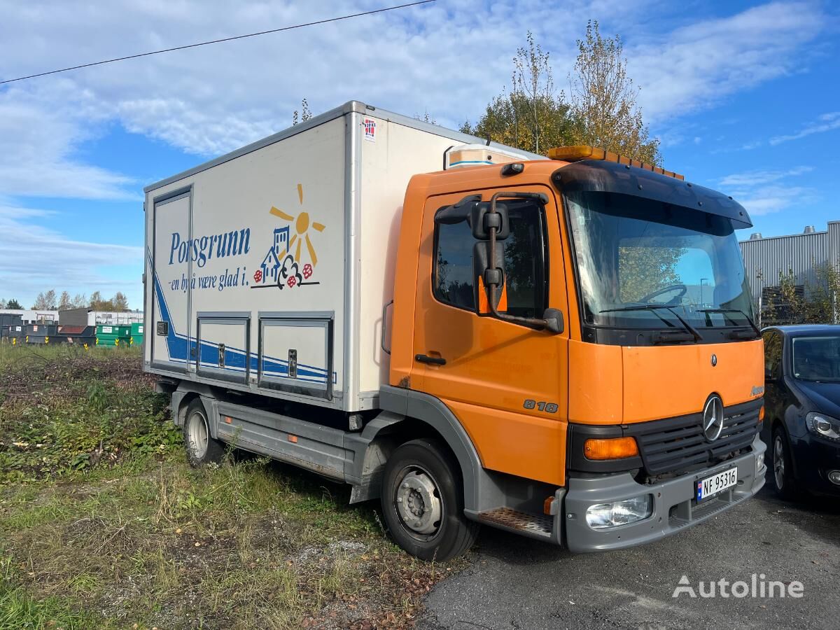 Prodaje se Mercedes-Benz 818 kamion furgon na aukciji