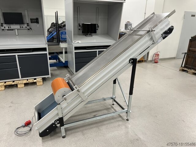 POKRETNA TRAKA
Conveyor belt for scraps from guillotine M-Fordersysteme