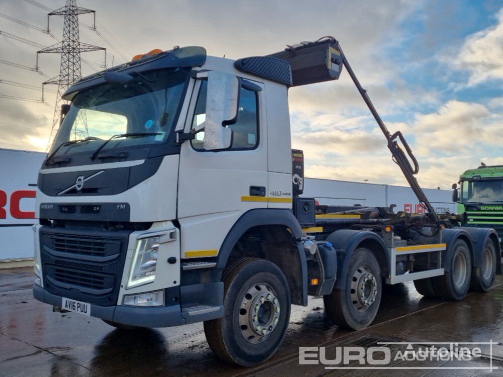 Prodaje se Volvo FM410 rol kiper sa kukom na aukciji