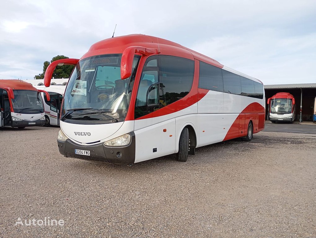 Volvo B12 IRIZAR PB turistički autobus