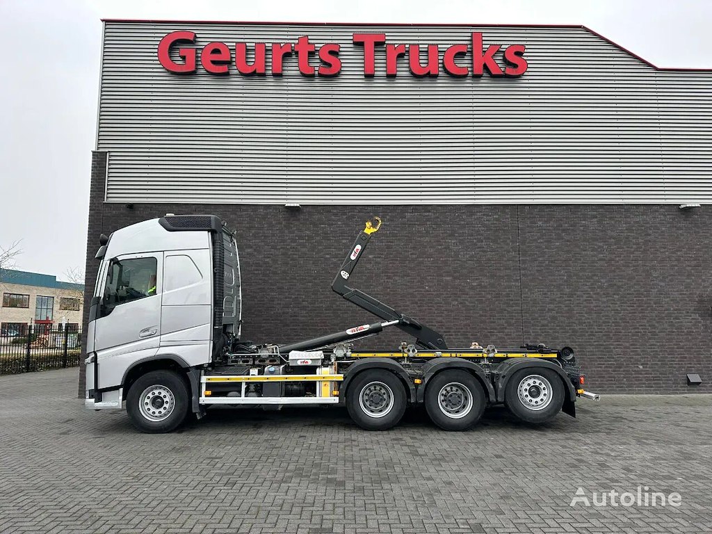 Volvo FH 460 8X4 TRIDEM + HYVA HAAKARMSYSTEEM/ABROLLKIPPER/HOOKLIFT kamion rol kiper