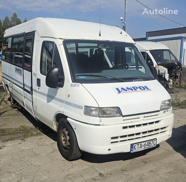 Peugeot BOXER 2.5 putnički minibus