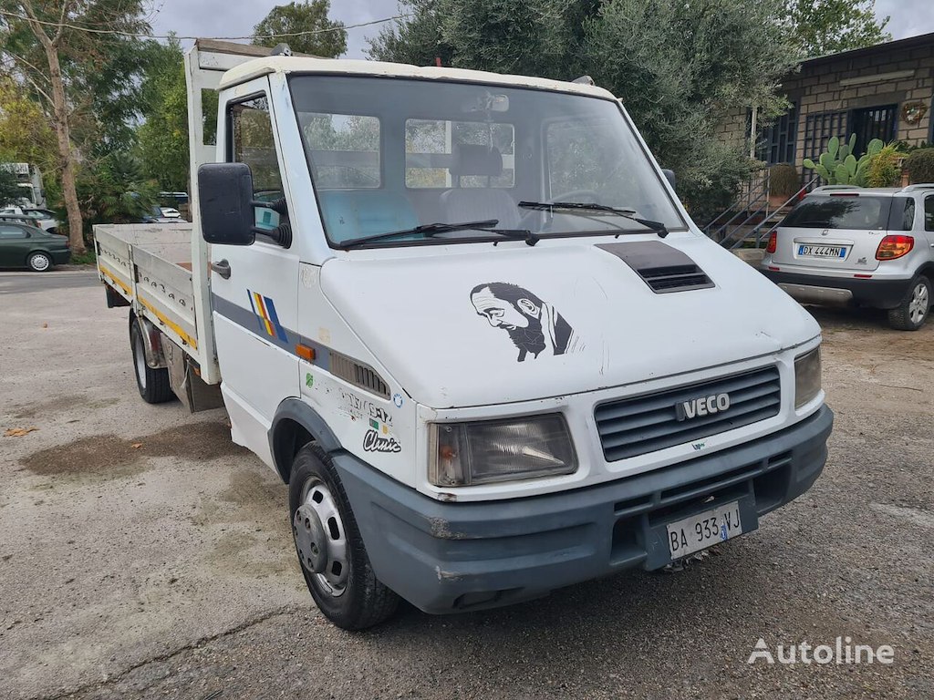 IVECO DAILY 49.12 kamion s ravnom platformom < 3.5t