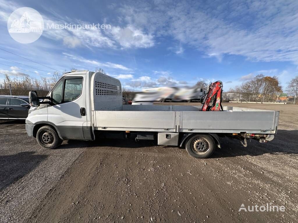 IVECO Daily 35 S 15 FASSI MICRO kamion s ravnom platformom < 3.5t