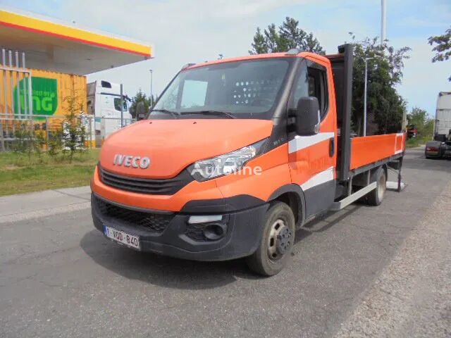 IVECO 35C14 kamion s ravnom platformom < 3.5t