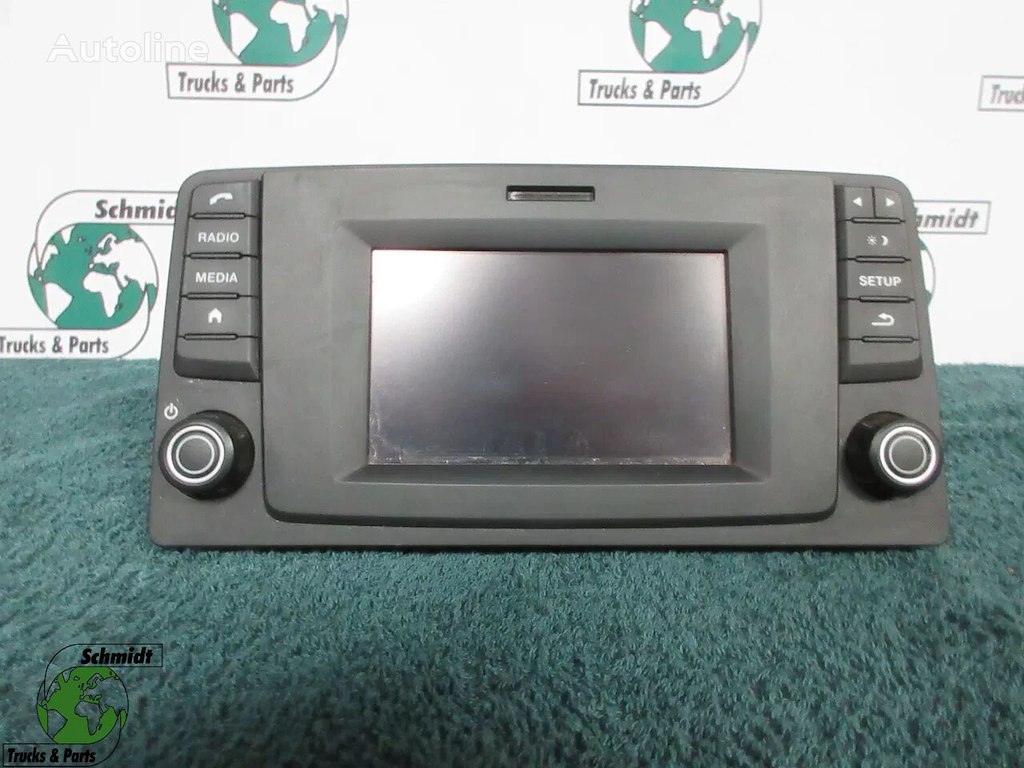 MAN RADIO NAVIE 18.420 EURO 6 MODEL 2020 81.28100-6035 autoradio za kamiona