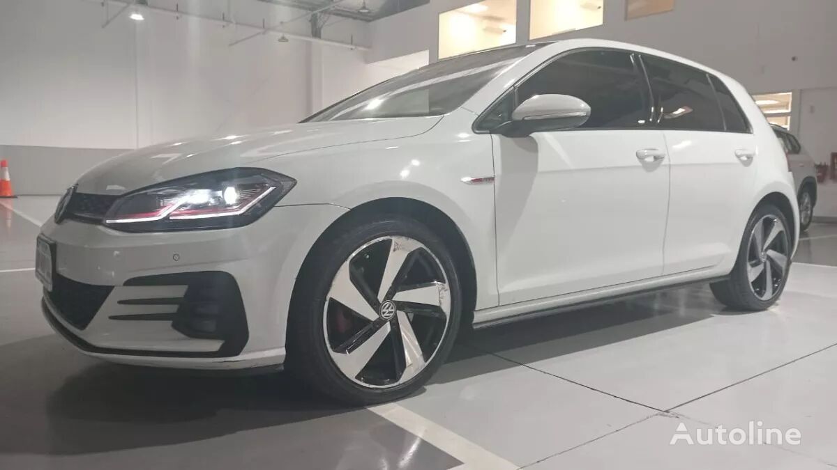 Novi Volkswagen Golf hečbek