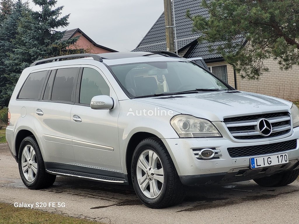 Mercedes-Benz gl320 terenac