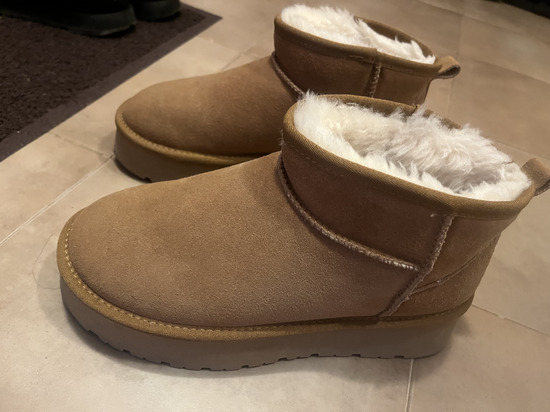 Ugg cizme