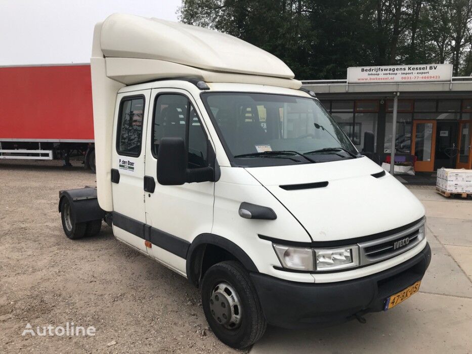 IVECO Daily 40C17 3.0 Hpi BE Trekker 10t Dubbel Cabine 6-Pers tegljač