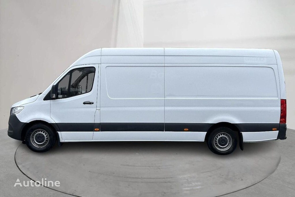 Prodaje se Mercedes-Benz Sprinter minibus furgon na aukciji