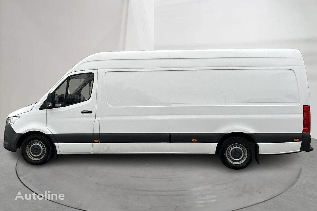 Prodaje se Mercedes-Benz Sprinter minibus furgon na aukciji