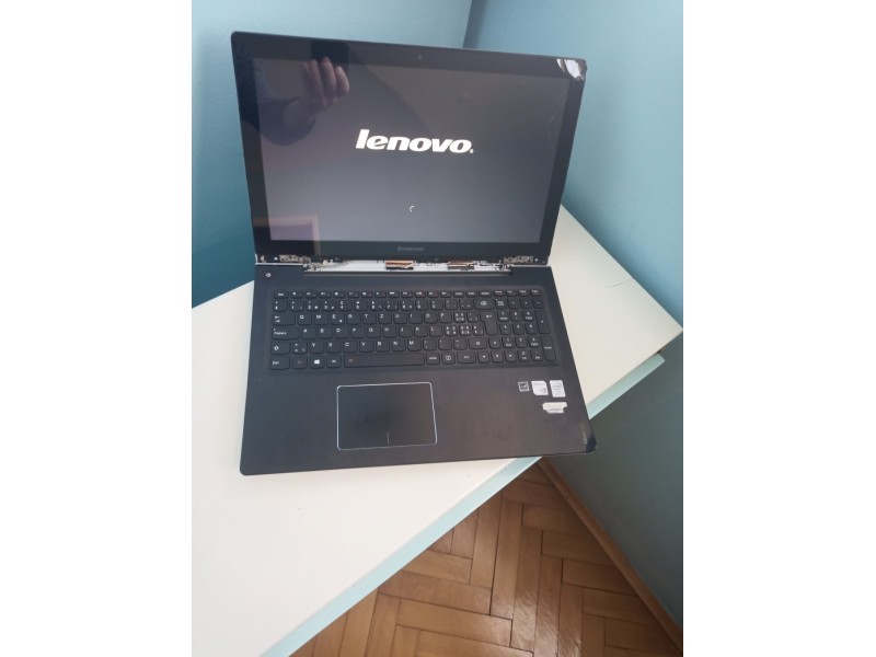 Laptop za delove Lenovo 500U