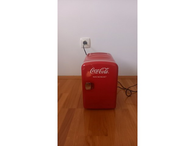 Mini frizider CoCa-COLA