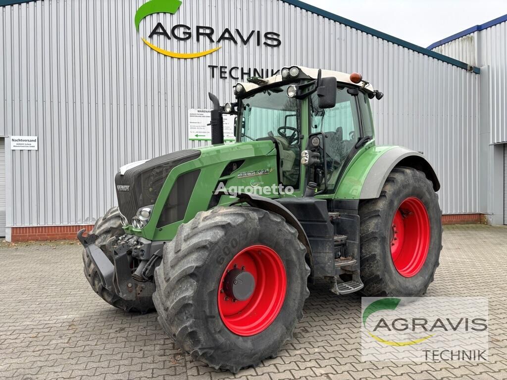 Fendt 824 Vario SCR Profi Plus traktor točkaš