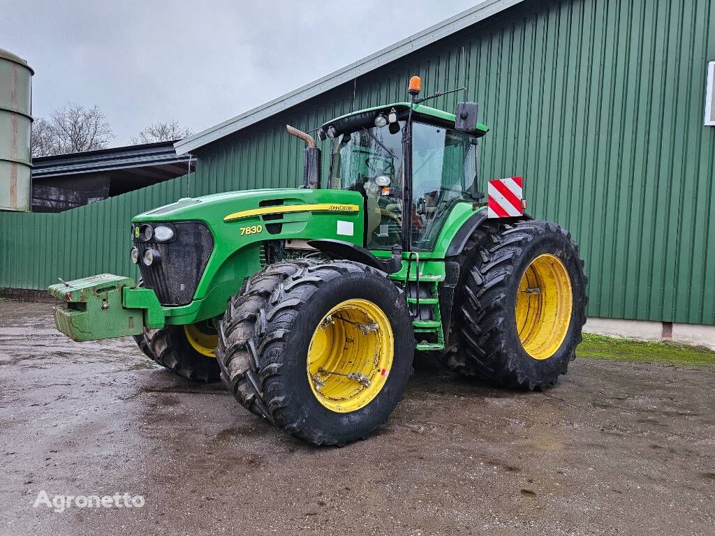 John Deere 7830 traktor točkaš