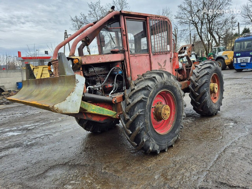 LKT LKT 80 Skider ciągnik leśny šumarski traktor