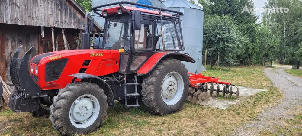 Belarus 1025.3 šumarski traktor