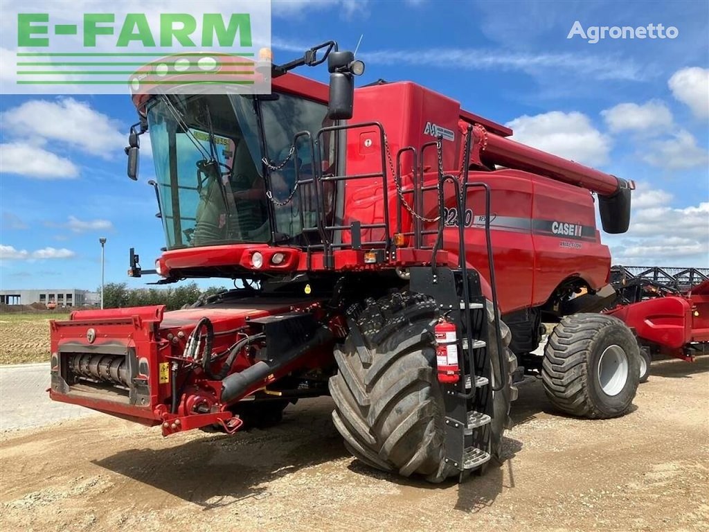 Axial flow 9230 35fod kombajn za žito