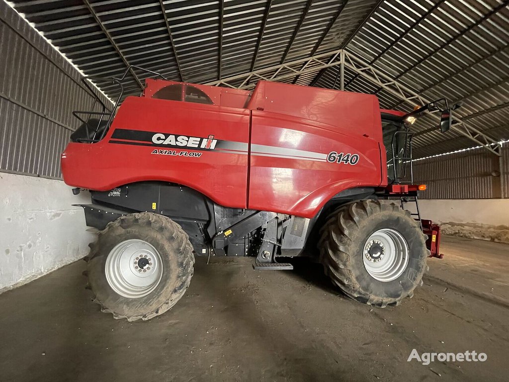 Case IH 6140 kombajn za žito