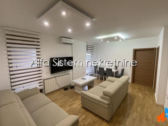 Vračar, Neimar, 3.5 stan, 80m2, 1200 EUR, ID 44135