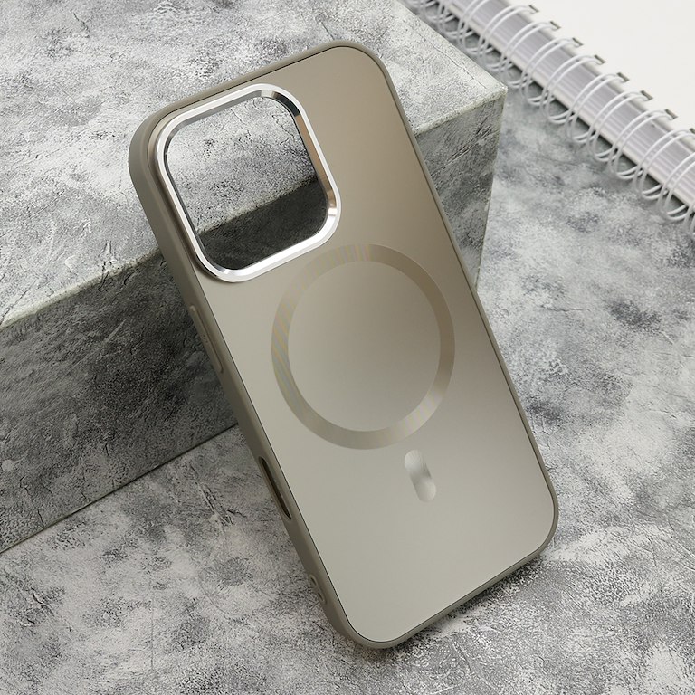 Zastitna maska (futrola) COLOR METAL MagSafe - iPhone 16 Pro (6.3) srebrna (MS)
