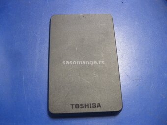 E16.TOSHIBA eksterni hard disk 500GB