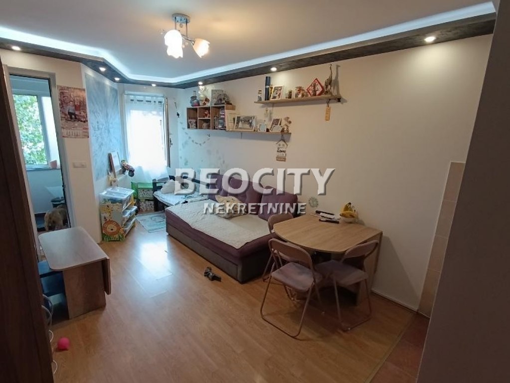 Novi Sad, Nova Detelinara, Janka Čmelika, 0. 5, 27m2, 81000EUR