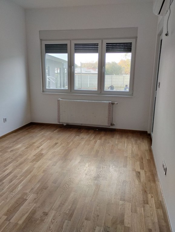 NOVI SAD - SALAJKA - 47. 00 m2