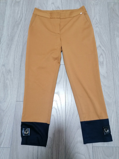 Amc zenske pantalone