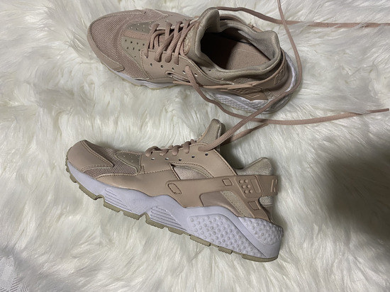 Nike huarache patike